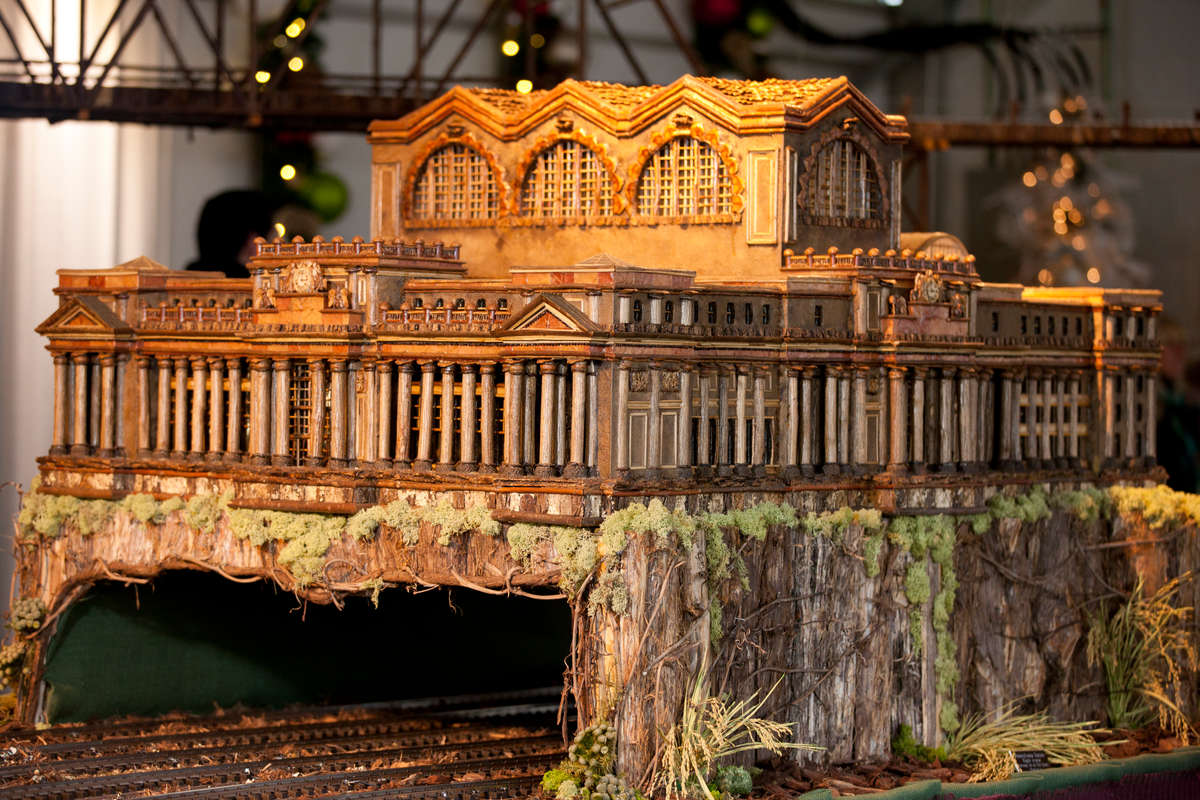 Our Holiday Train Show Favorites - Plant Talk