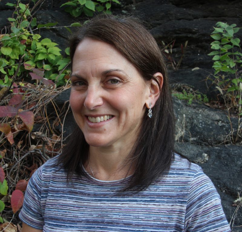 Wonders in the Garden!: A Celebration of Spring and Early Literacy ...