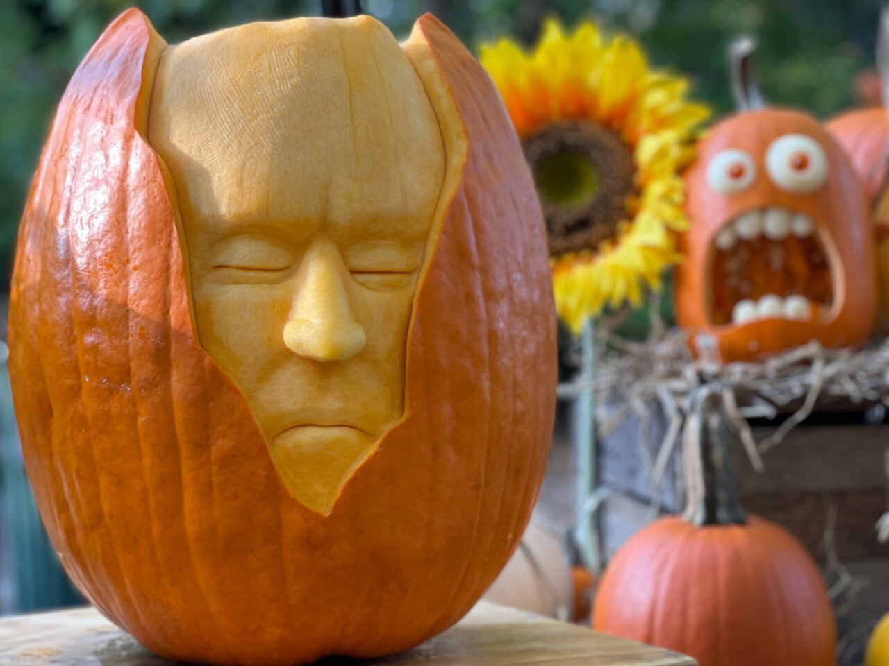 Pumpkin Carving with Adam Bierton | New York Botanical Garden
