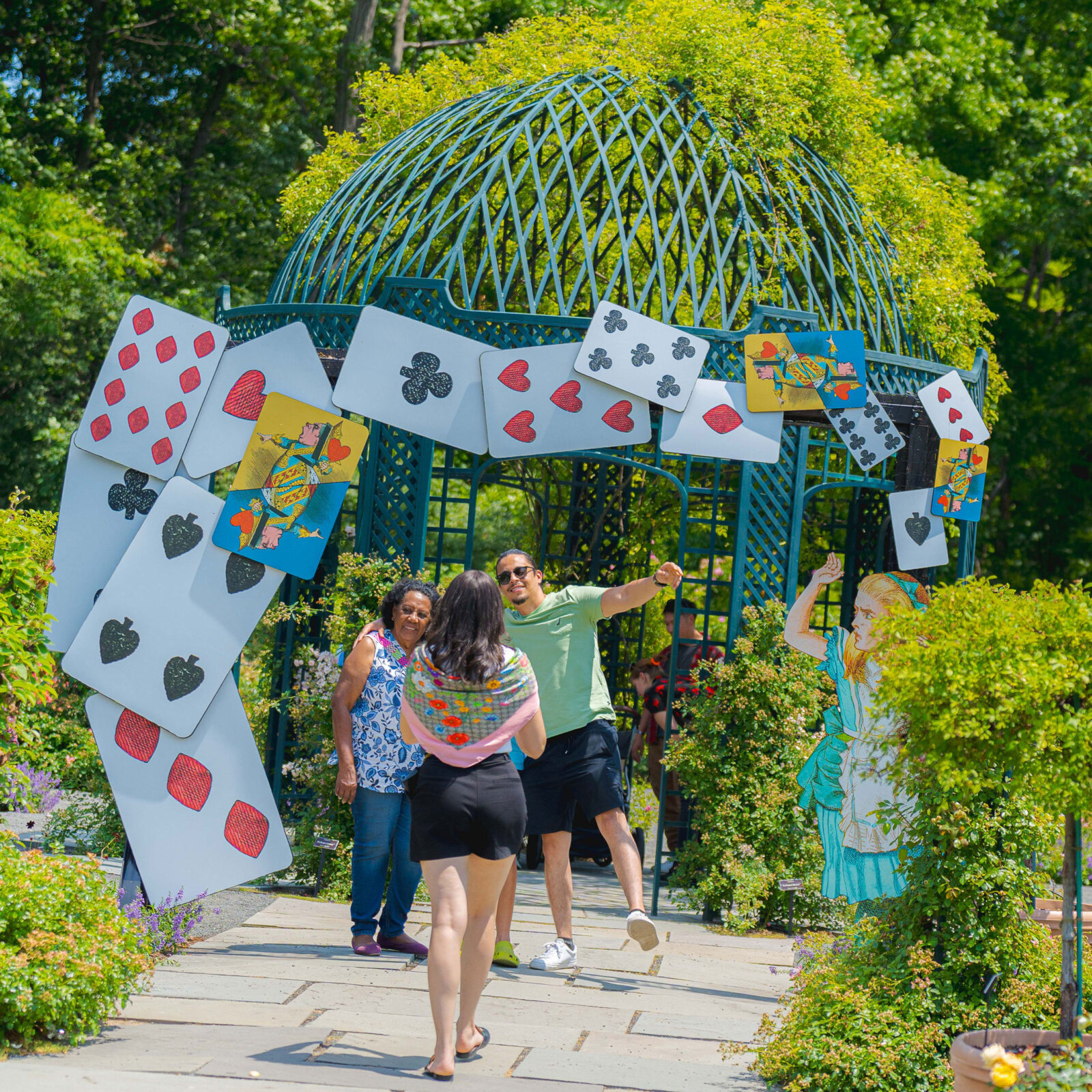 Wonderland: Curious Nature | New York Botanical Garden
